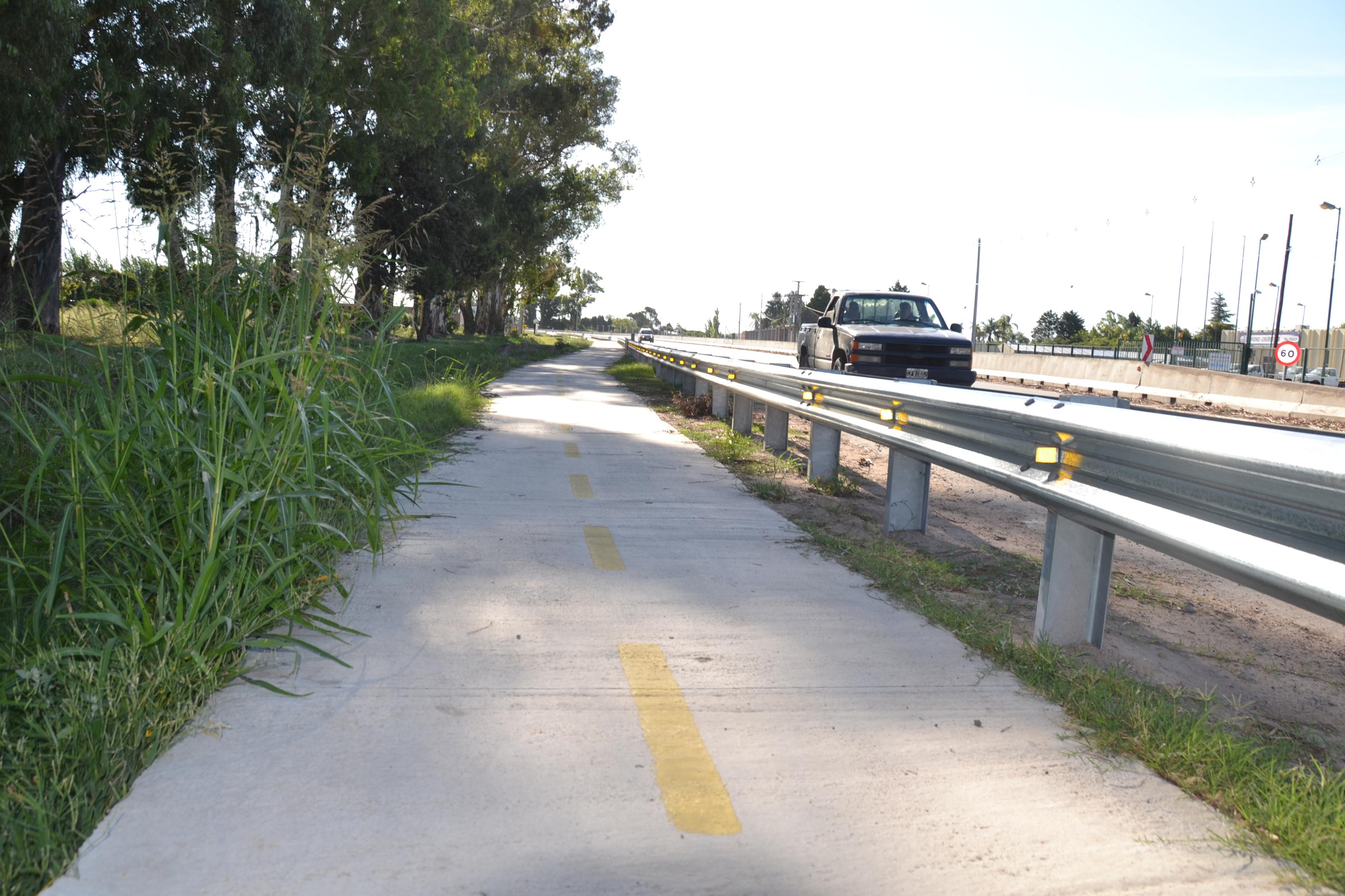 ¿Pueden los ciclistas circular por la autovía Río Tercero- Almafuerte?
