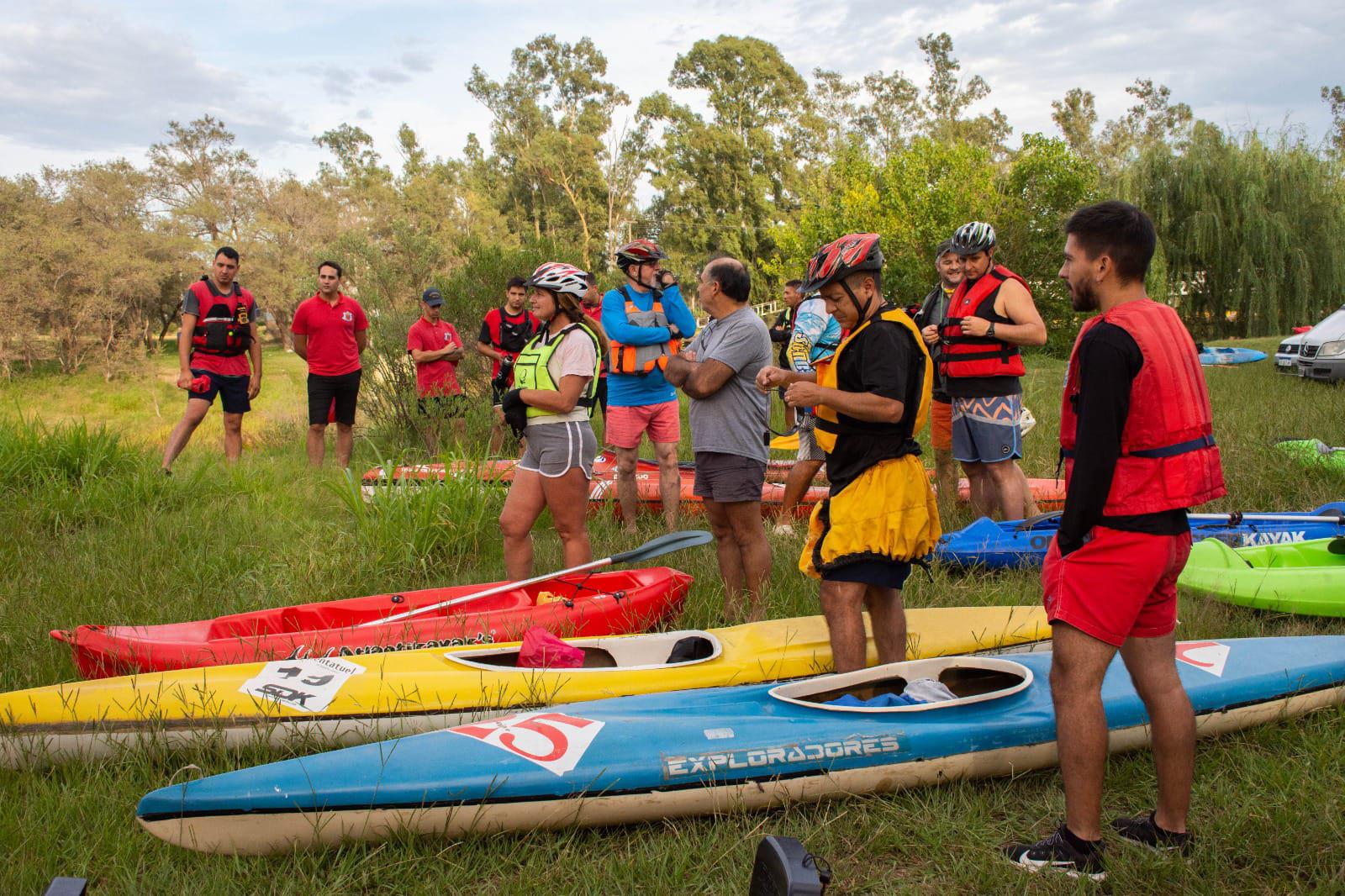 Unieron Río Tercero y Almafuerte en kayak