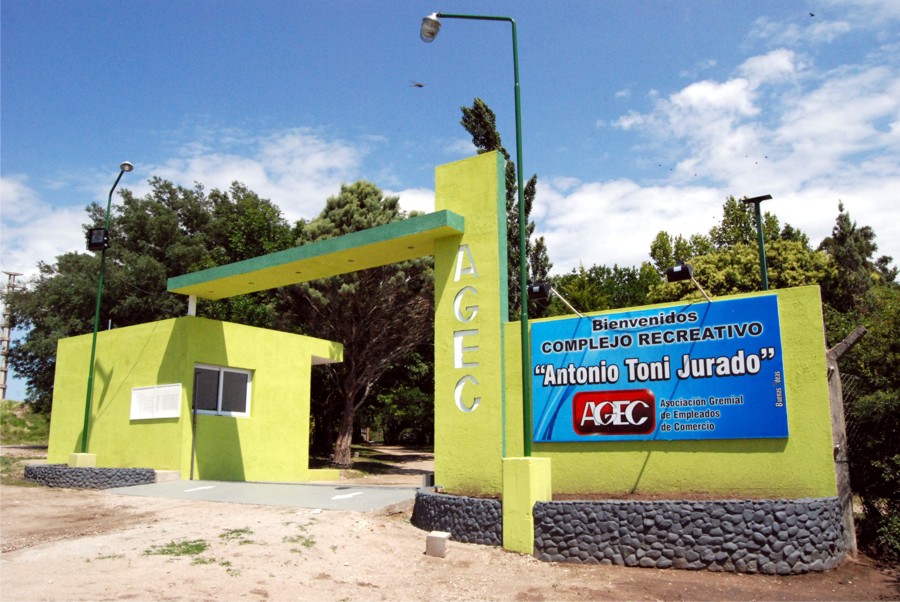 AGEC abre su complejo recreativo y lanza la temporada